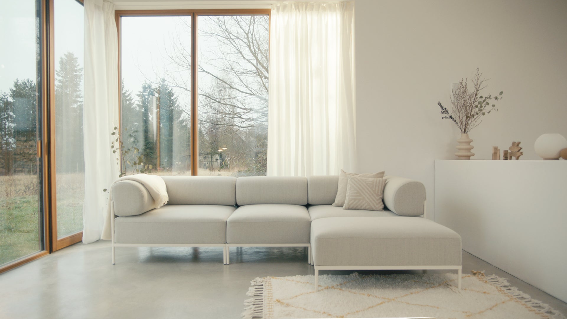 noah sofa | Noah Living